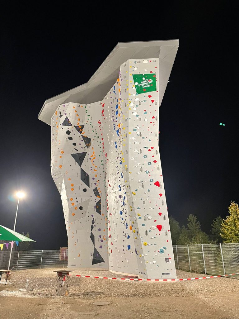 Kletterturm eröffnet | Alpenkranzl Erding